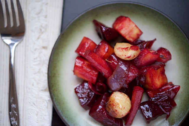 Roasted Root Vegetables – that paleo couple